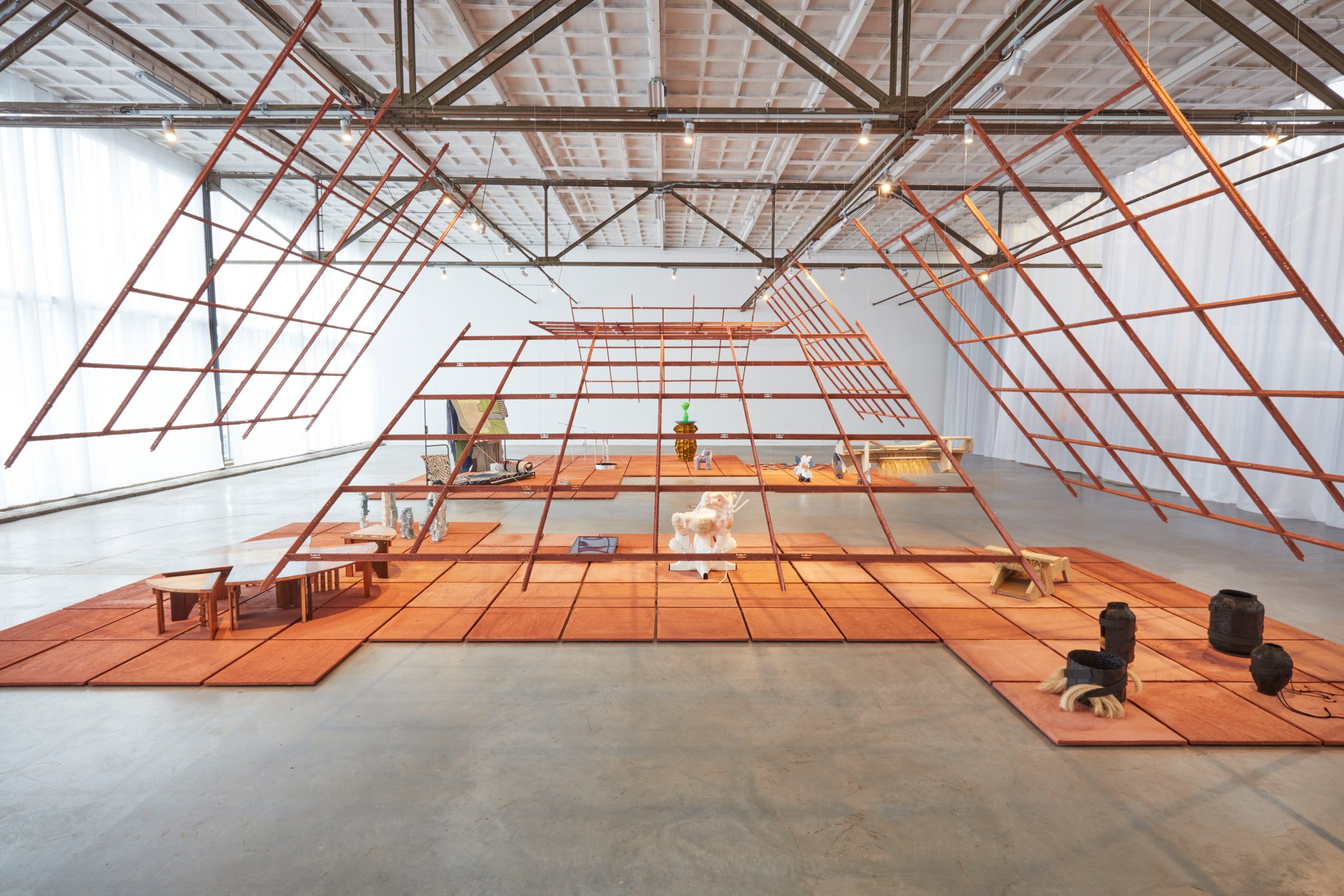 Exhibition design for Dutch Invertuals 2021 - Daphna Laurens