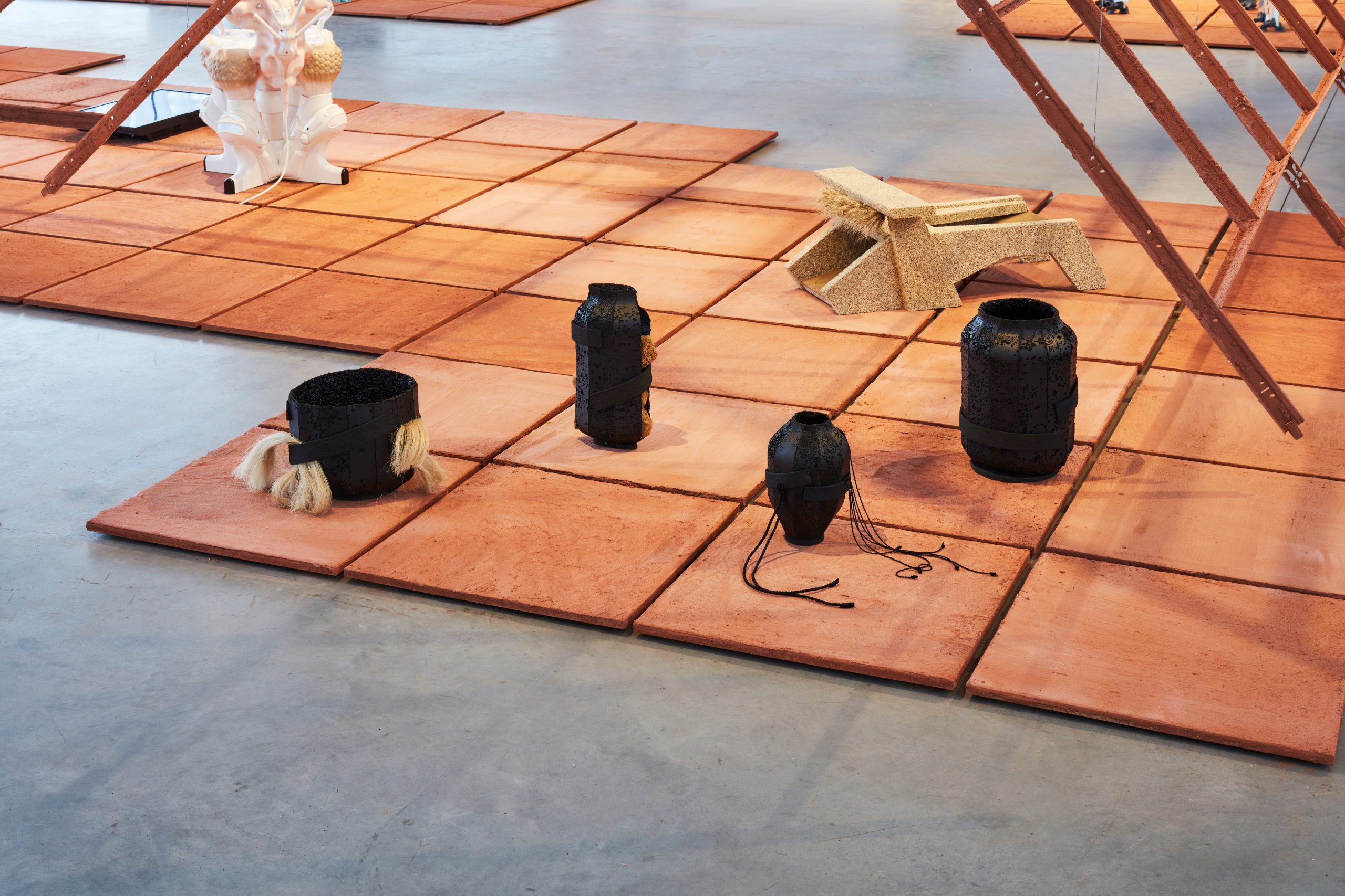 Exhibition design for Dutch Invertuals 2021 - Daphna Laurens